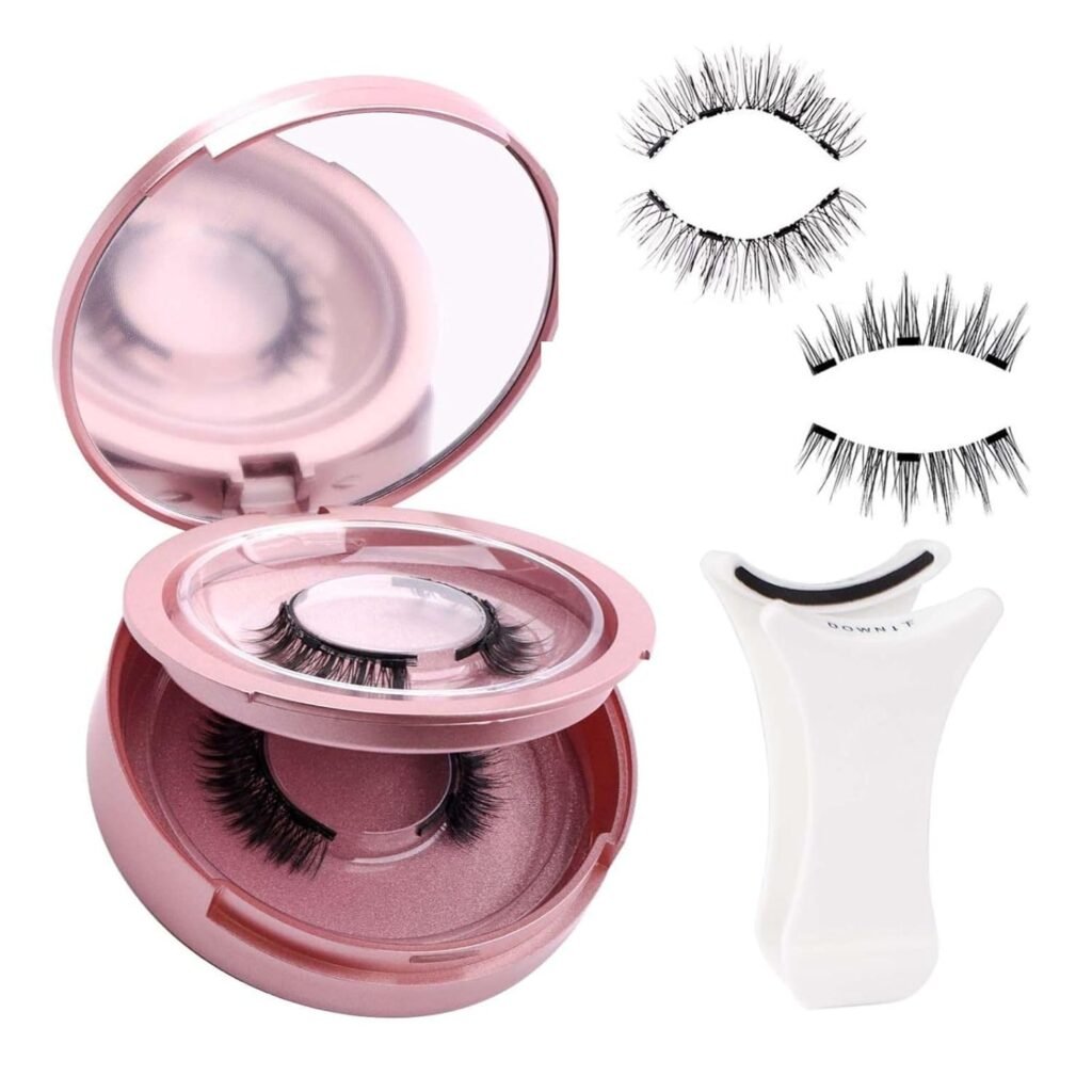 How to Put on Magnetic Lashes: Step-by-Step Guide 01